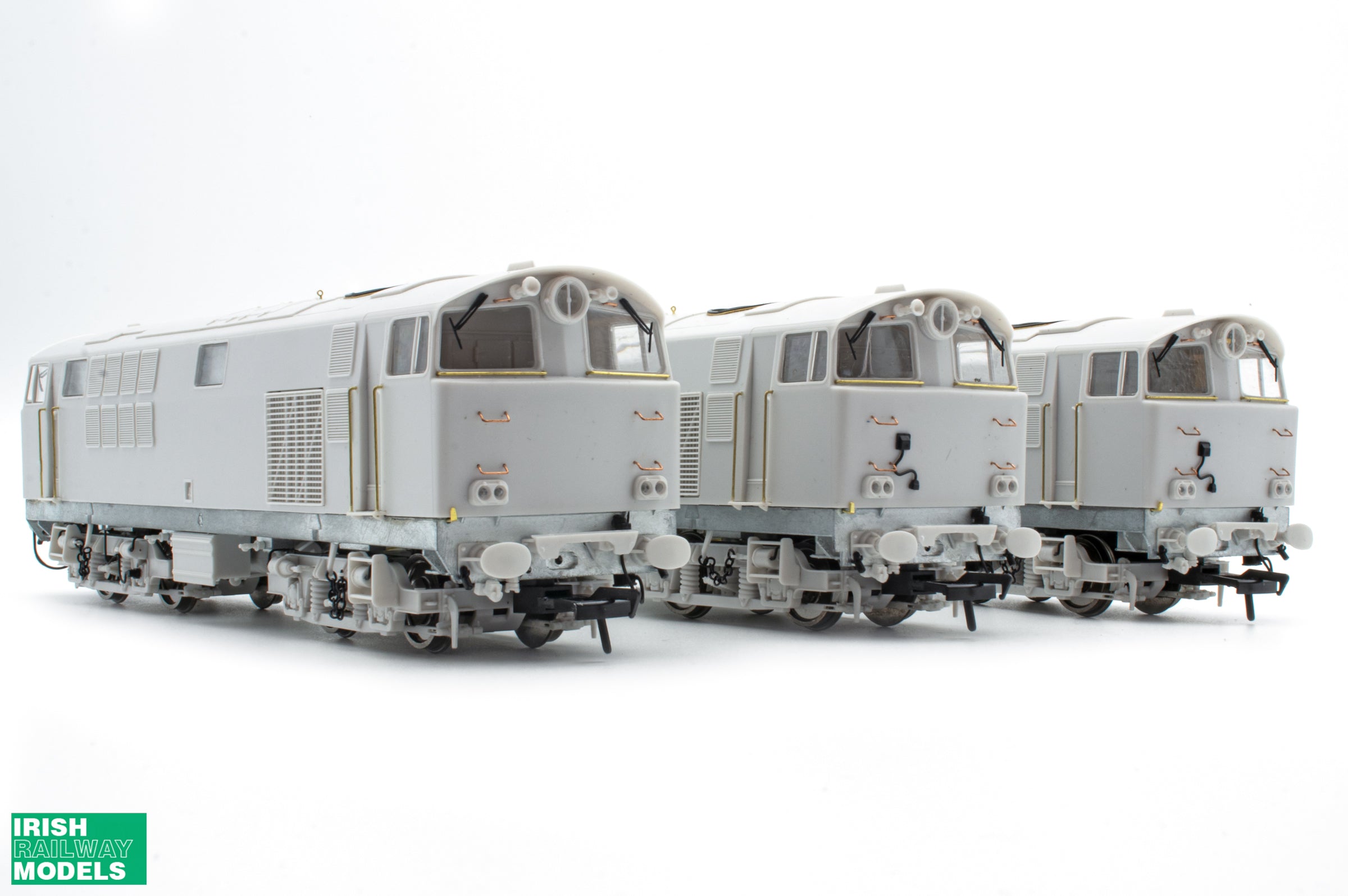 103 'Merlin' NIR Blue, with Red Arc - DCC Sound – Accurascale